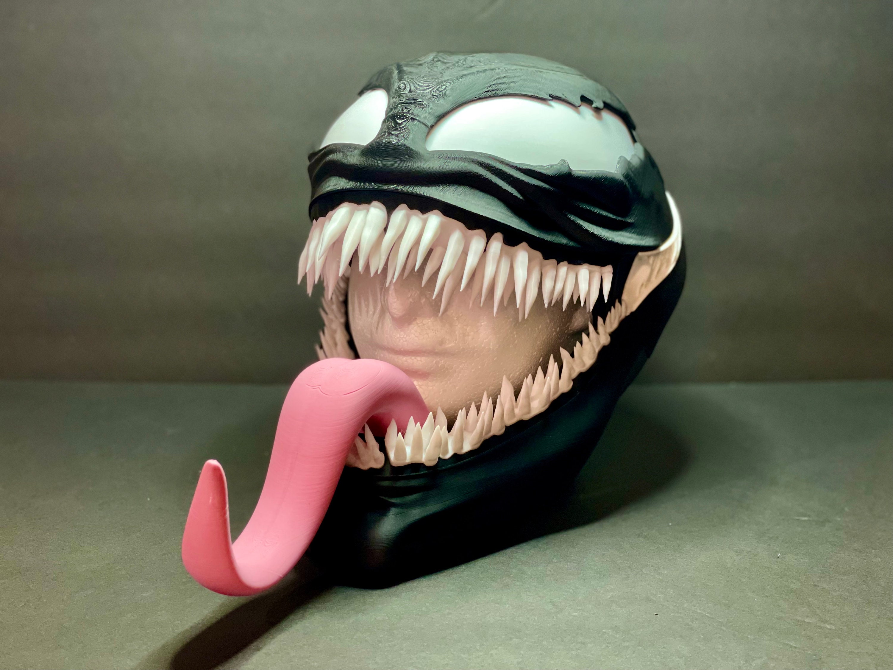 Venom Painted Cosplay Helmet - Etsy