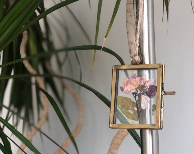 Brass or Copper Finish Mini Hanging Photo Frame Vintage - Etsy UK