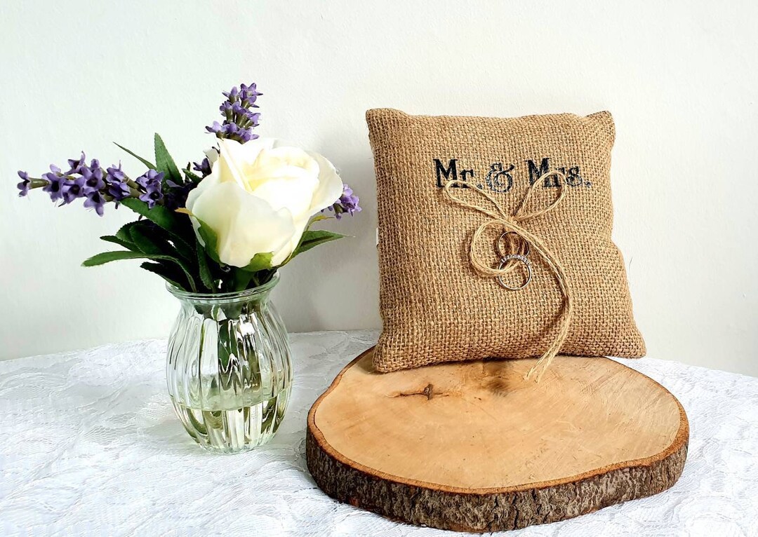 Mr & Mrs o almohada portadora de anillo de encaje almohada - Etsy España