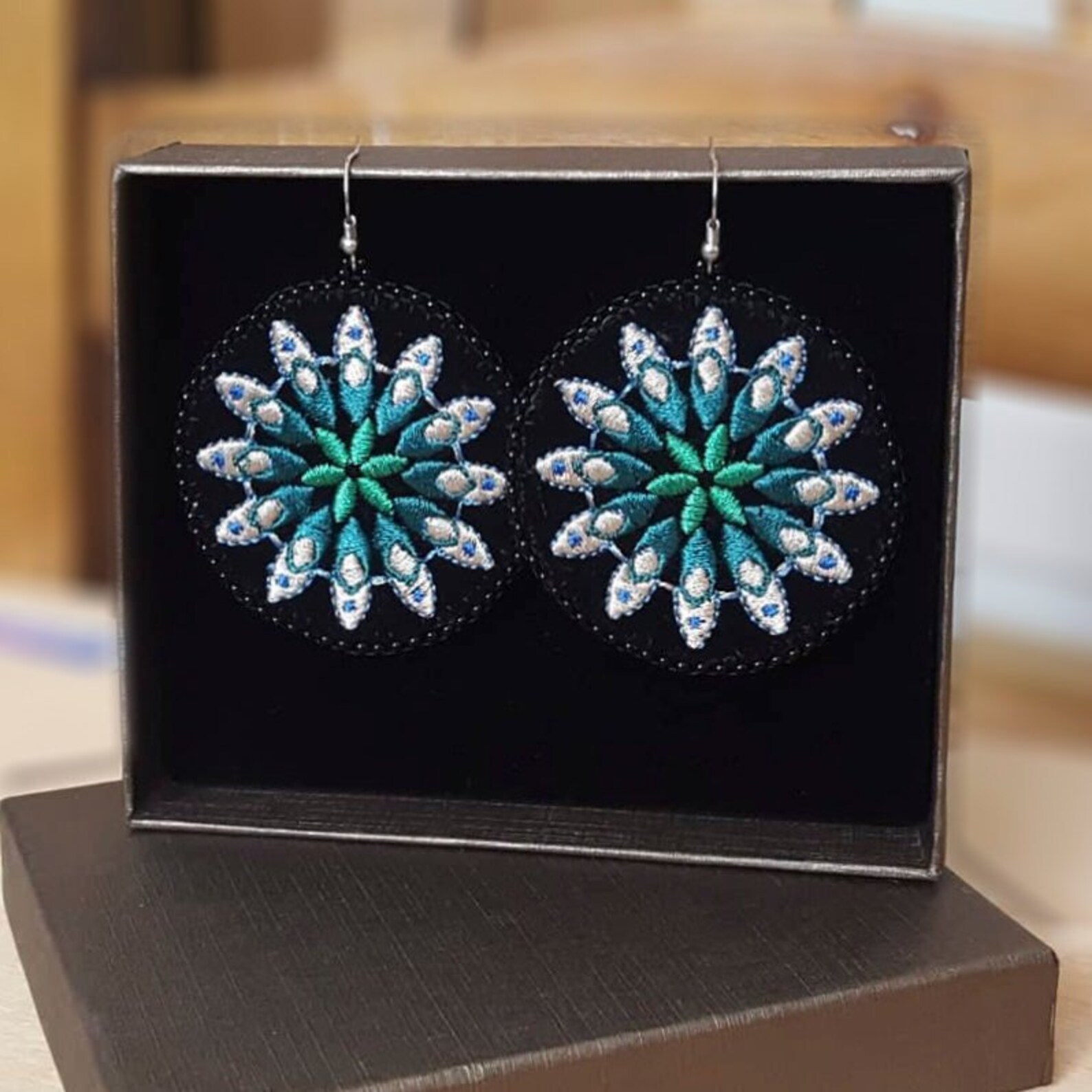 Geometric Design Earrings Machine Embroidery Pattern of - Etsy