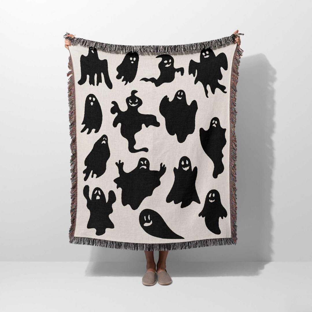 Cute Ghost Woven Throw Blanket for Couch, Black and White Halloween ...