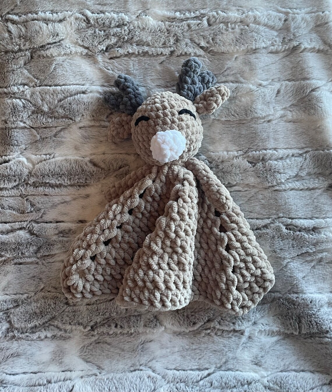 Reindeer Lovey Pattern | Crochet Lovey Christmas Pattern | Lovey ...
