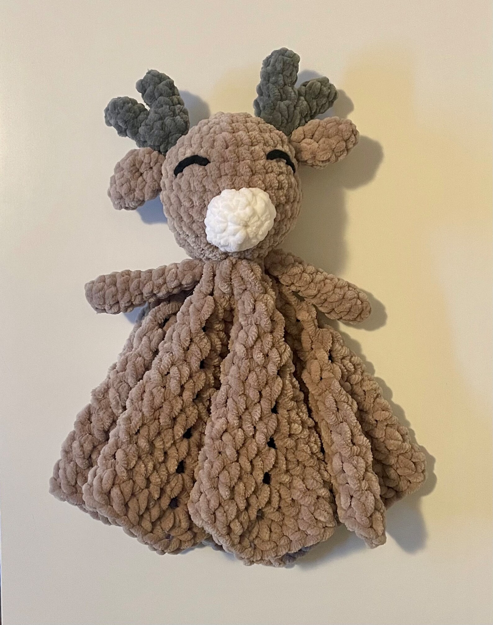 Reindeer Lovey Pattern | Crochet Lovey Christmas Pattern | Lovey ...
