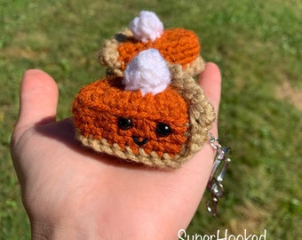 Crochet Pie Keychain - Etsy
