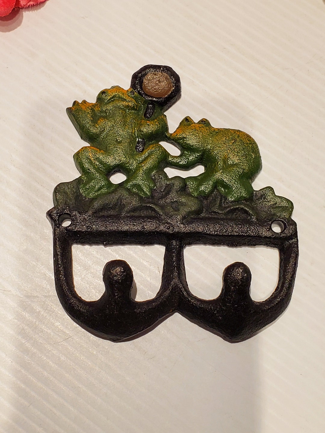 Vintage Cast Iron Frog Wall Hook, Frog Collectibles, Frog Decor, Frog ...