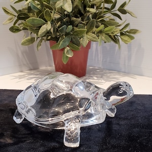 Vintage Clear Glass Turtle Paperweight Figurine, Turtle Decor Accents ...