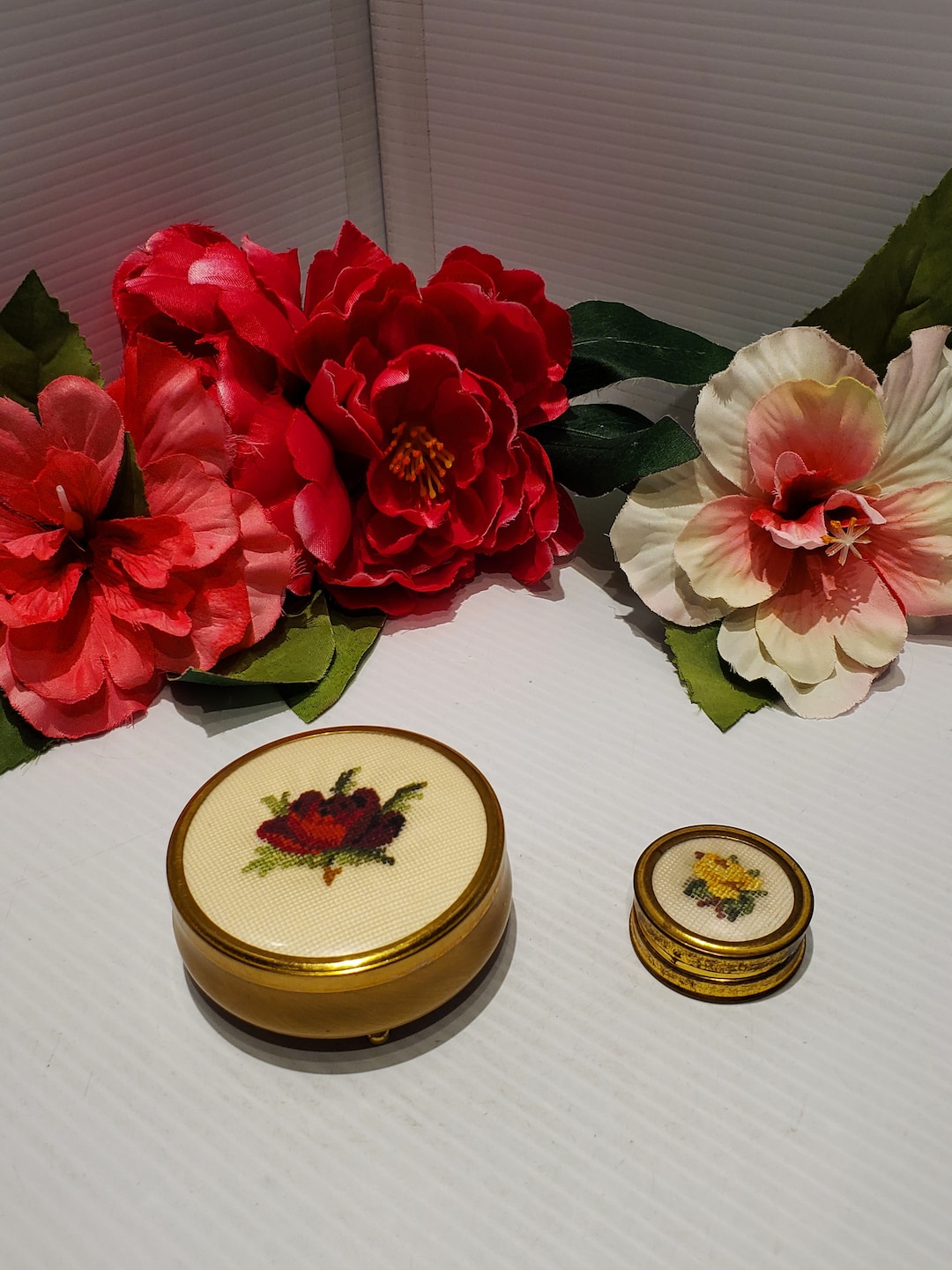 Vintage Petit Point Floral Jewelry Box and Pill Box Lot, Needlepoint ...