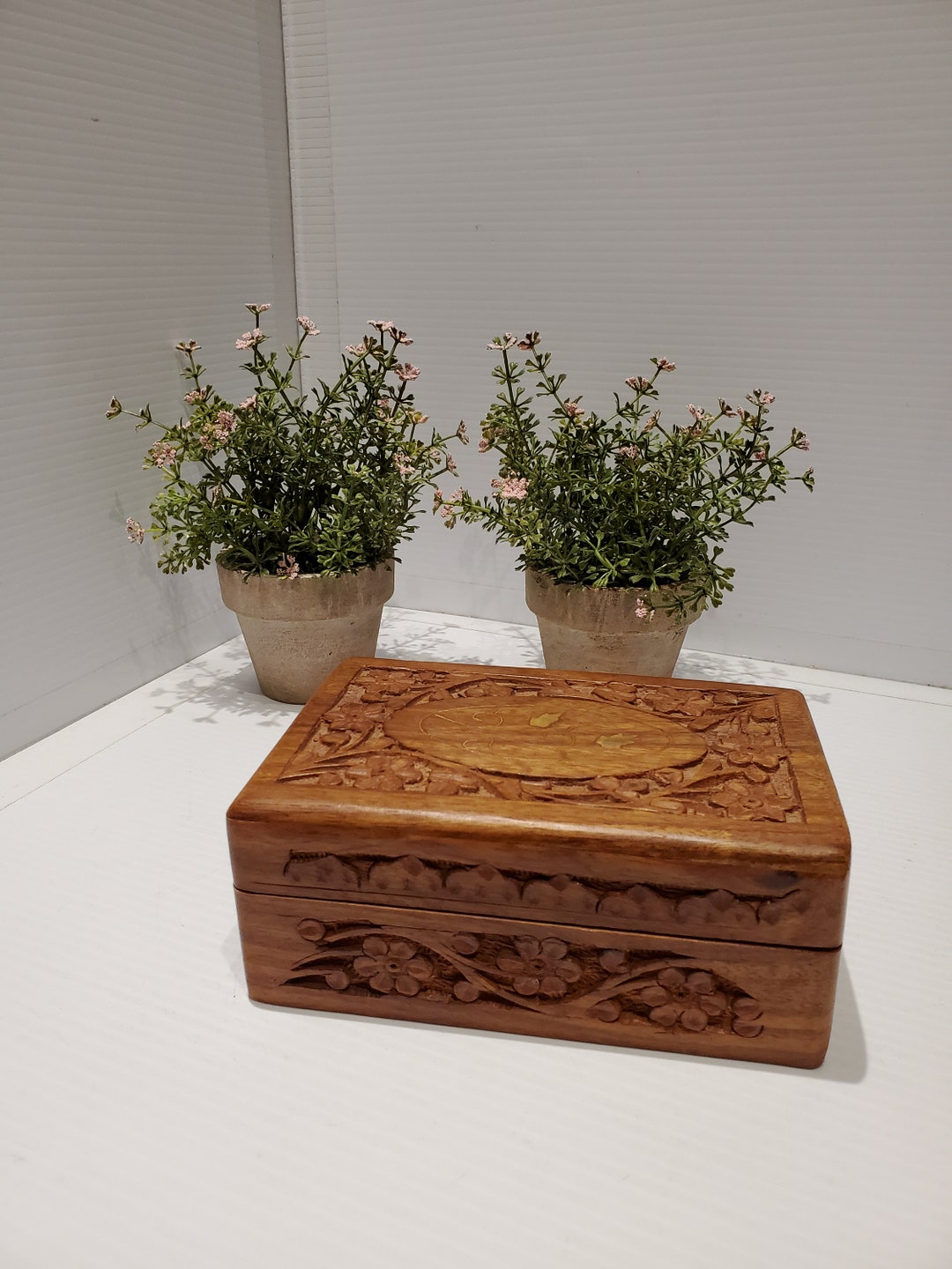 Vintage Hand Carved Wooden Brass Leaf Floral Trinket Box, India Inlaid ...