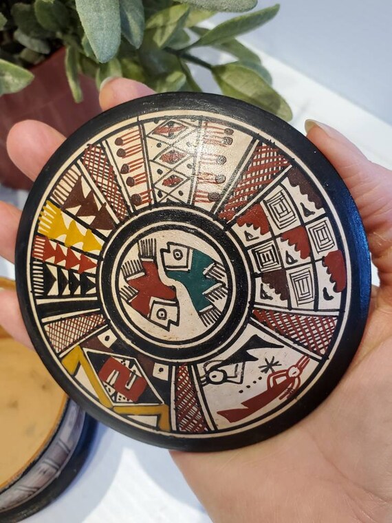 Vintage Zuni South Western Native American Pottery Li… - Gem Vintage Zuni South Western Native American Pottery Li… - Gem