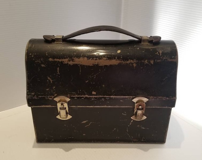 Vintage 1950s Black Metal GSW Canada Lunchbox, Retro Work Lunch Boxes ...