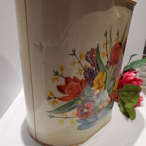 Vintage MCM Metal Floral Oval Waste Garbage Bin, Midcentury Waste ...