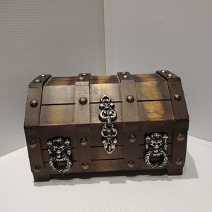 Vintage Medieval Style Musical Wood Chest Trunk, Old Wood Decorative ...