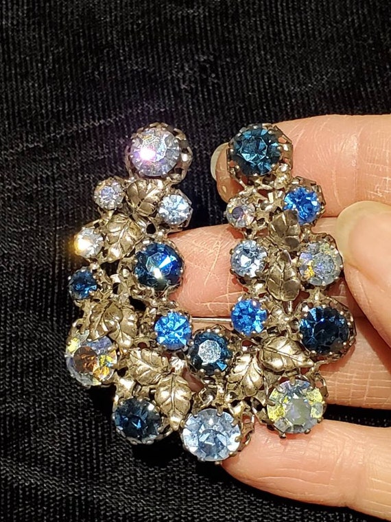 Vintage Triad Aurora Borealis Blue Rhinestone Brooch,… - Gem