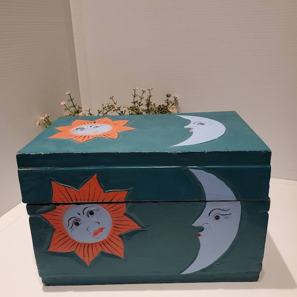Moon Box - Etsy