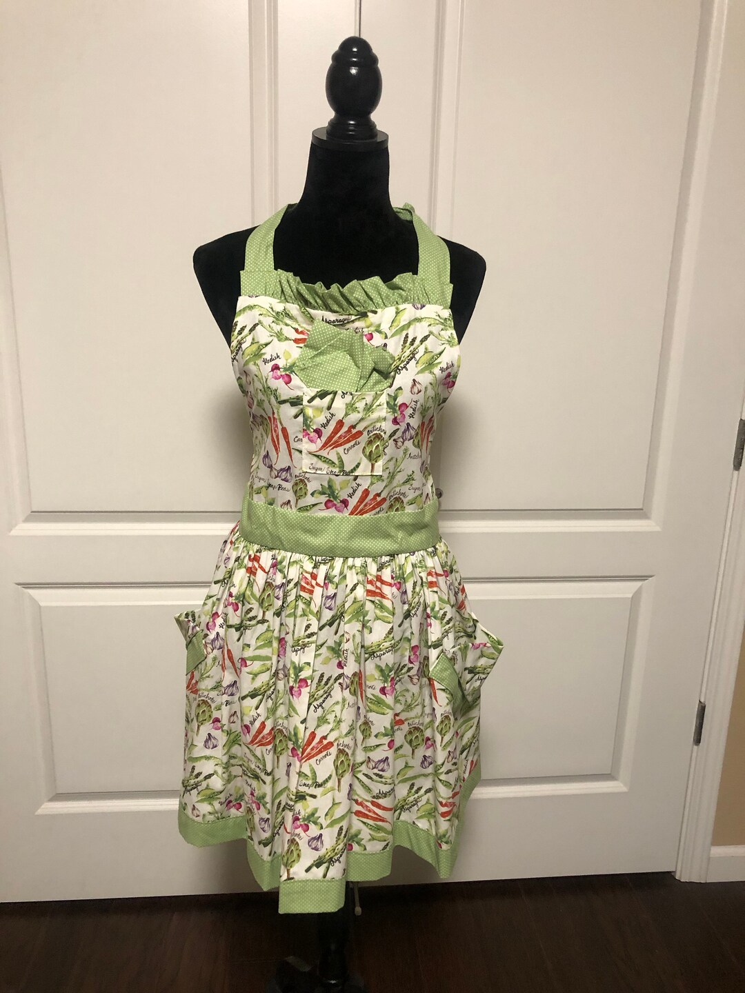Vintage Styled Apron- Garden Veggie - Etsy
