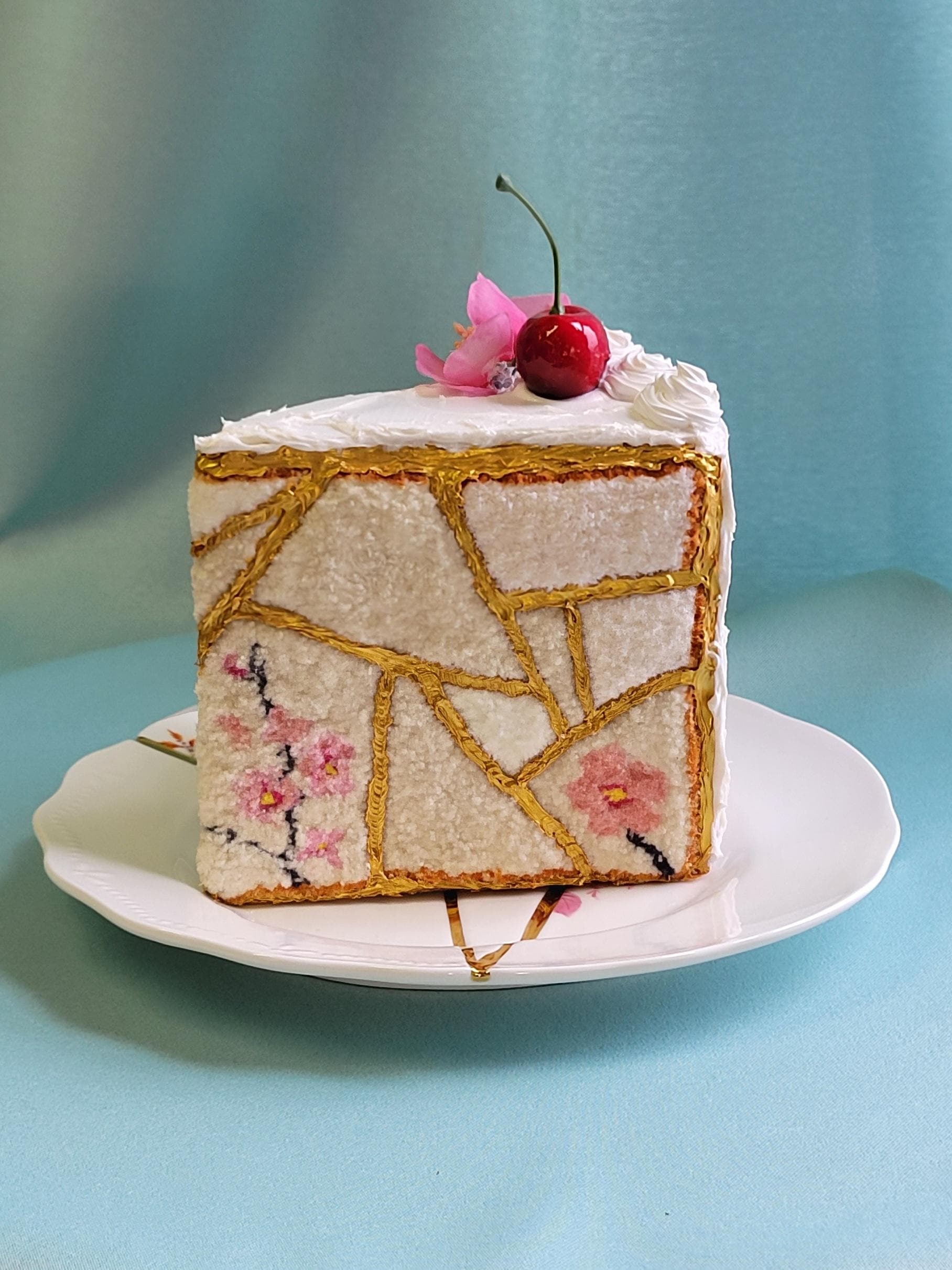 Kintsugi Inspired Embroidered Cake Sculpture - Etsy