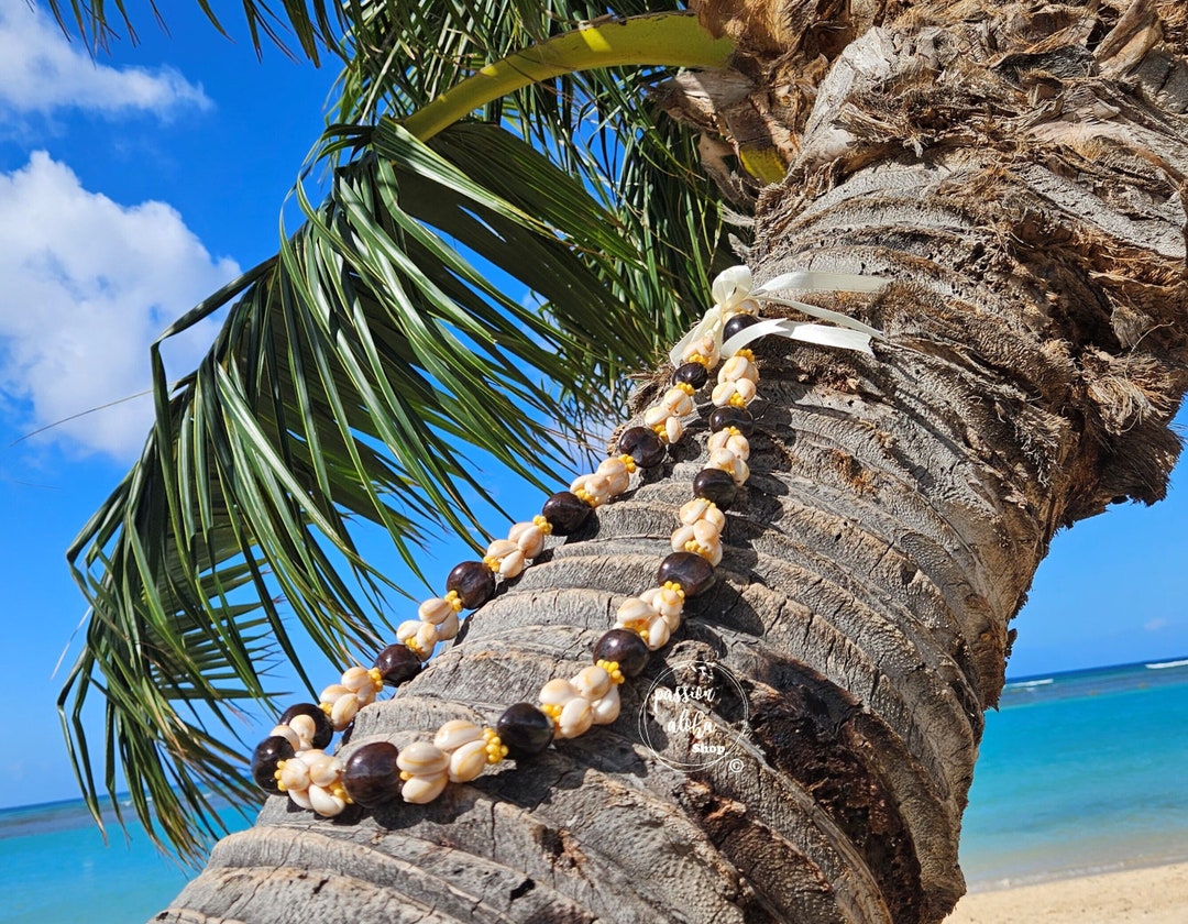 Kukui Nut Lei, Kukui Nut Cowrie & Mongo Seashell Lei, Hawaiian Necklace ...
