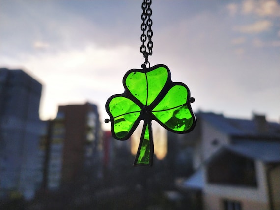Shamrock Pendant Spring Clover Symbol of Ireland St Patrick | Etsy