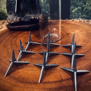Set of 9 Japanese Makibishi 撒菱 / Tetsubishi 鉄菱 Caltrops & Custom Glass ...