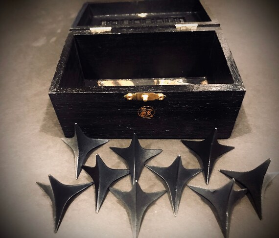 Set of 9 Japanese Makibishi 撒菱 / Tetsubishi 鉄菱 Caltrops & | Etsy