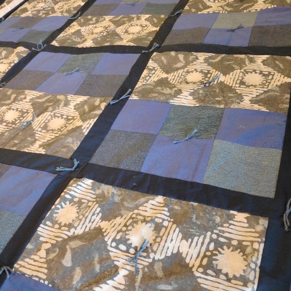 Levi Quilt - Etsy