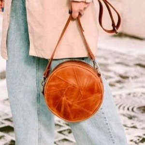 Unique Round Womens Bag, Circle Crossbody Purse, Round Leather Shoulder ...