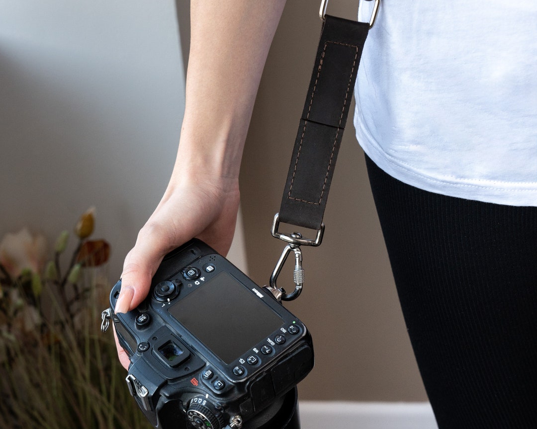 Custom Strap for Photographers DSLR Camera Holder, Personalized Leather ...