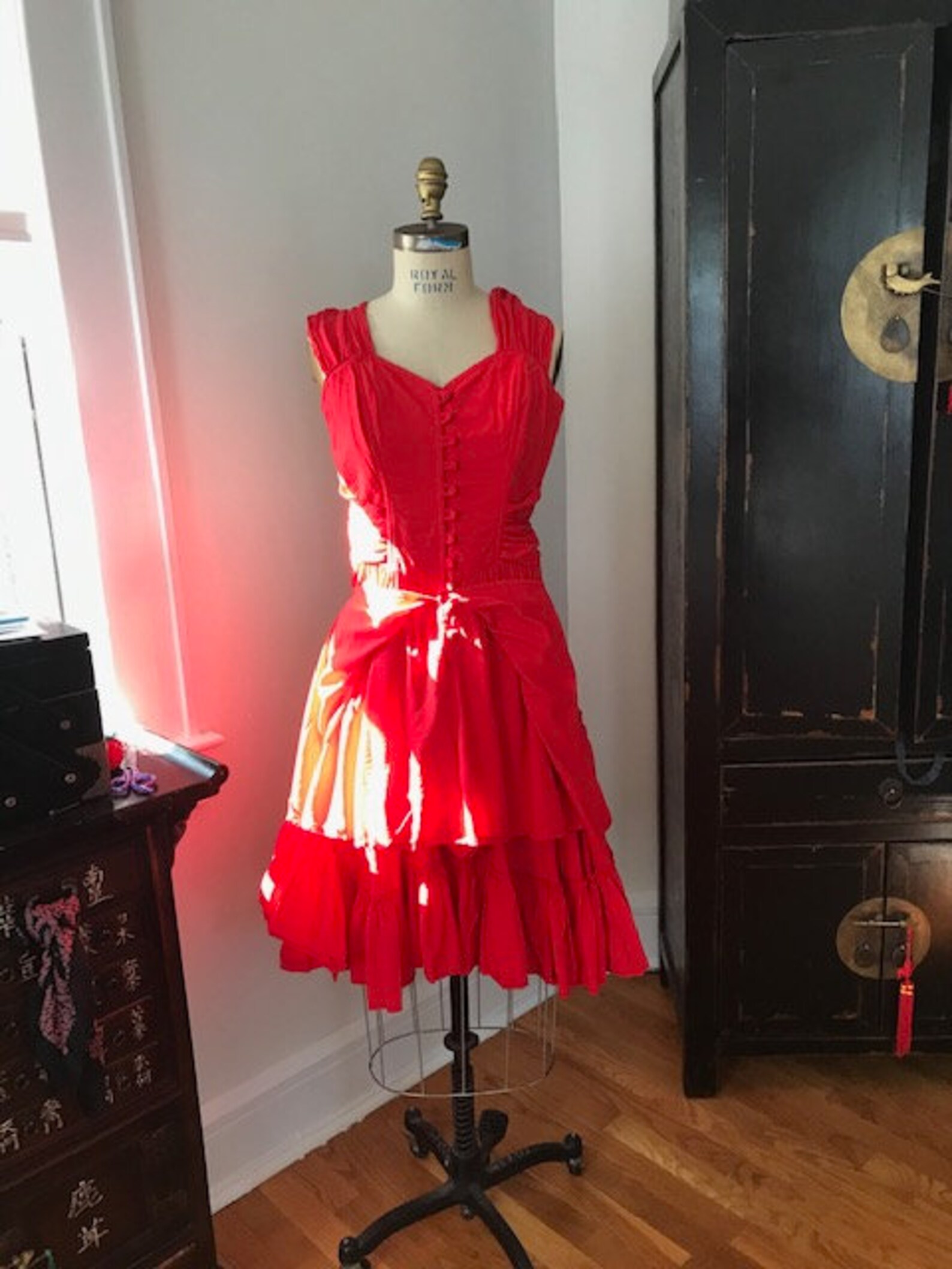 Unusual 80's Does 50's Romper/sundress Playsuit! Red, Smocked Panels ...