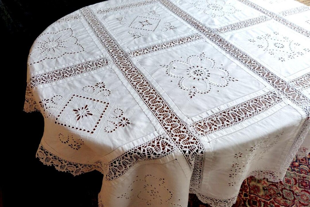 N20 Adorable Handmade Antique White Linen Table Cloth Cutwork ...