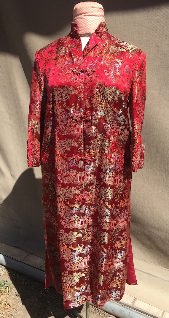 Vintage Embroidered Chinese Silk Robe - Gem