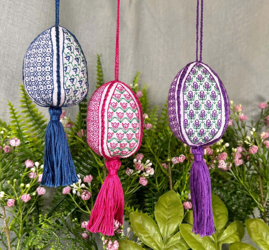 Blackwork Easter Egg Pattern Set - Etsy