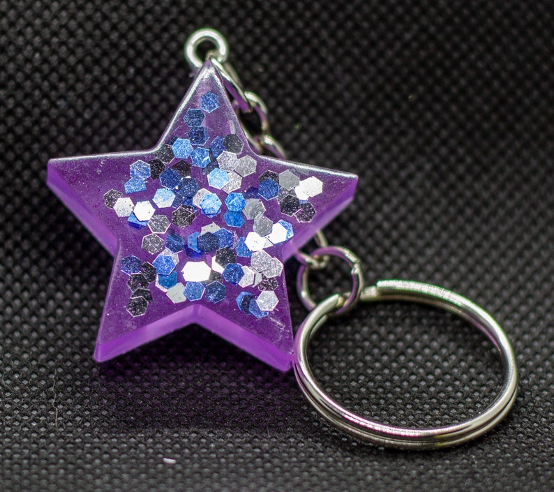 Glow in the Dark Glitter Star Resin Key Chain - Etsy