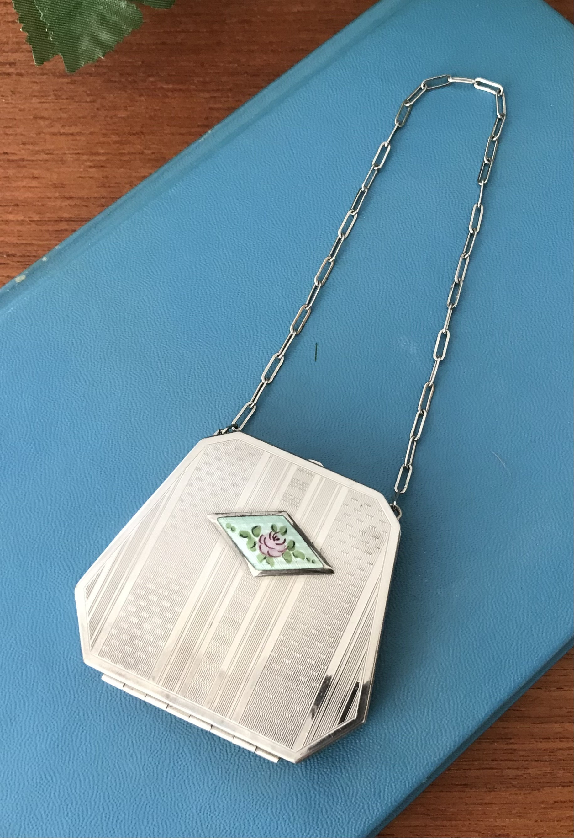 Art Deco Mcrae & Keller Wrist Makeup Compact, Vintage 1920's Compact ...