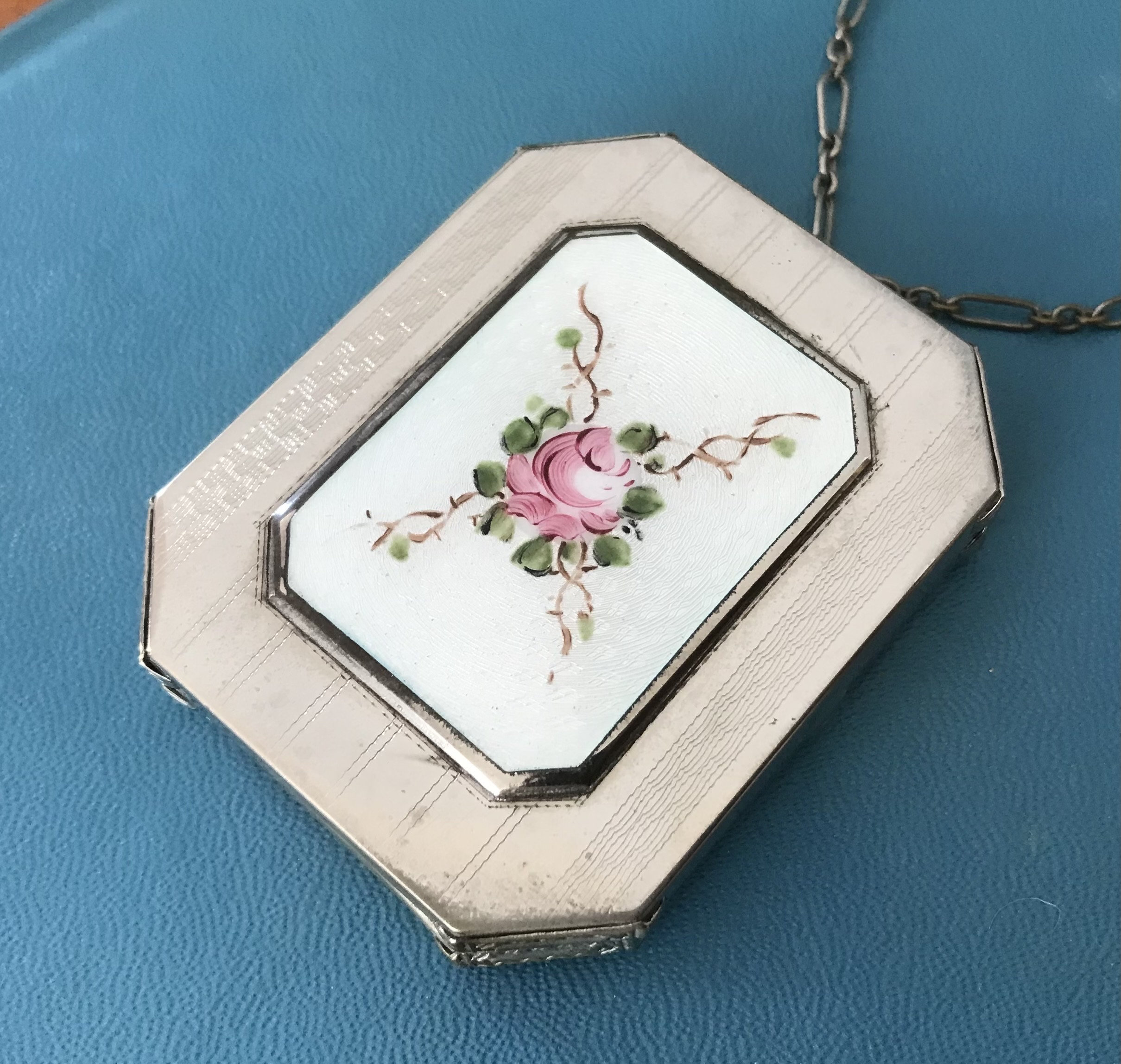 Art Deco Mcrae & Keller Wrist Makeup Compact, Vintage 1920's Compact ...