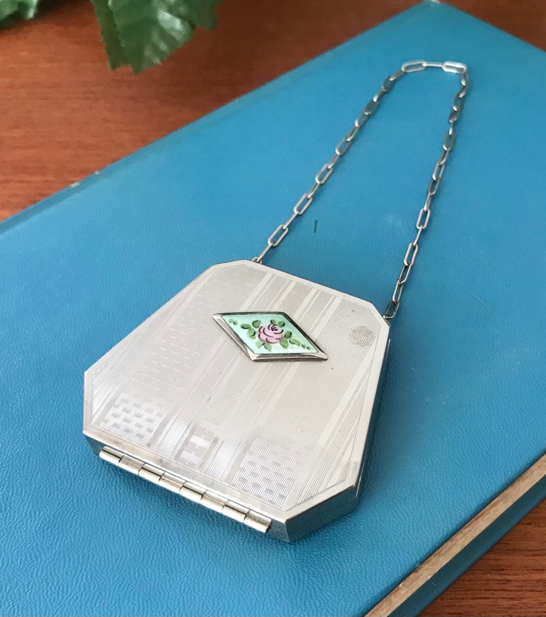 Art Deco Mcrae & Keller Wrist Makeup Compact, Vintage 1920's Compact ...