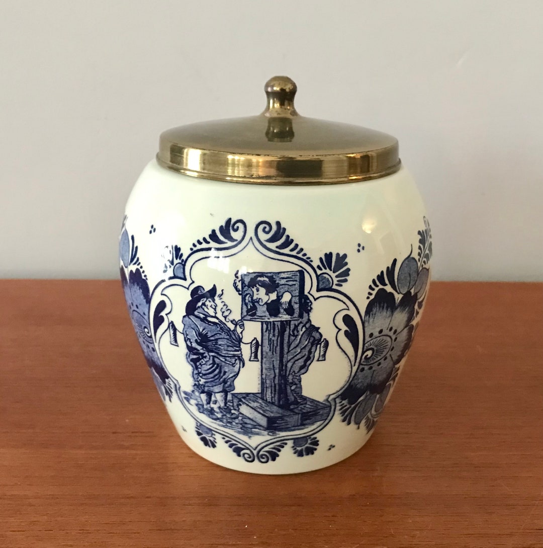 Vintage Delft Blauw Tobacco Jar, 'van Rossems Toeback Anno 1750 ...