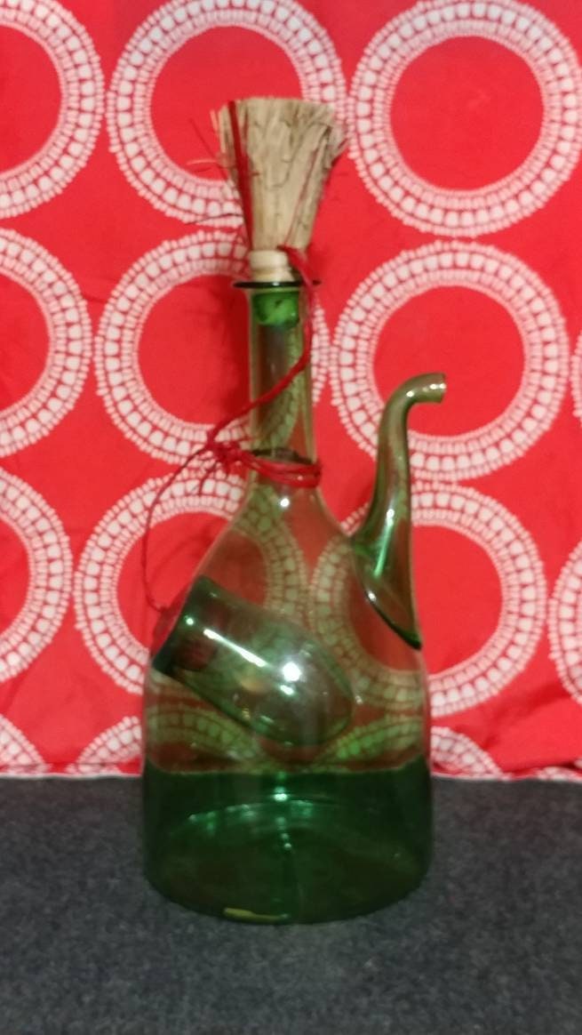 Vintage Italian Wine Decanter - Etsy