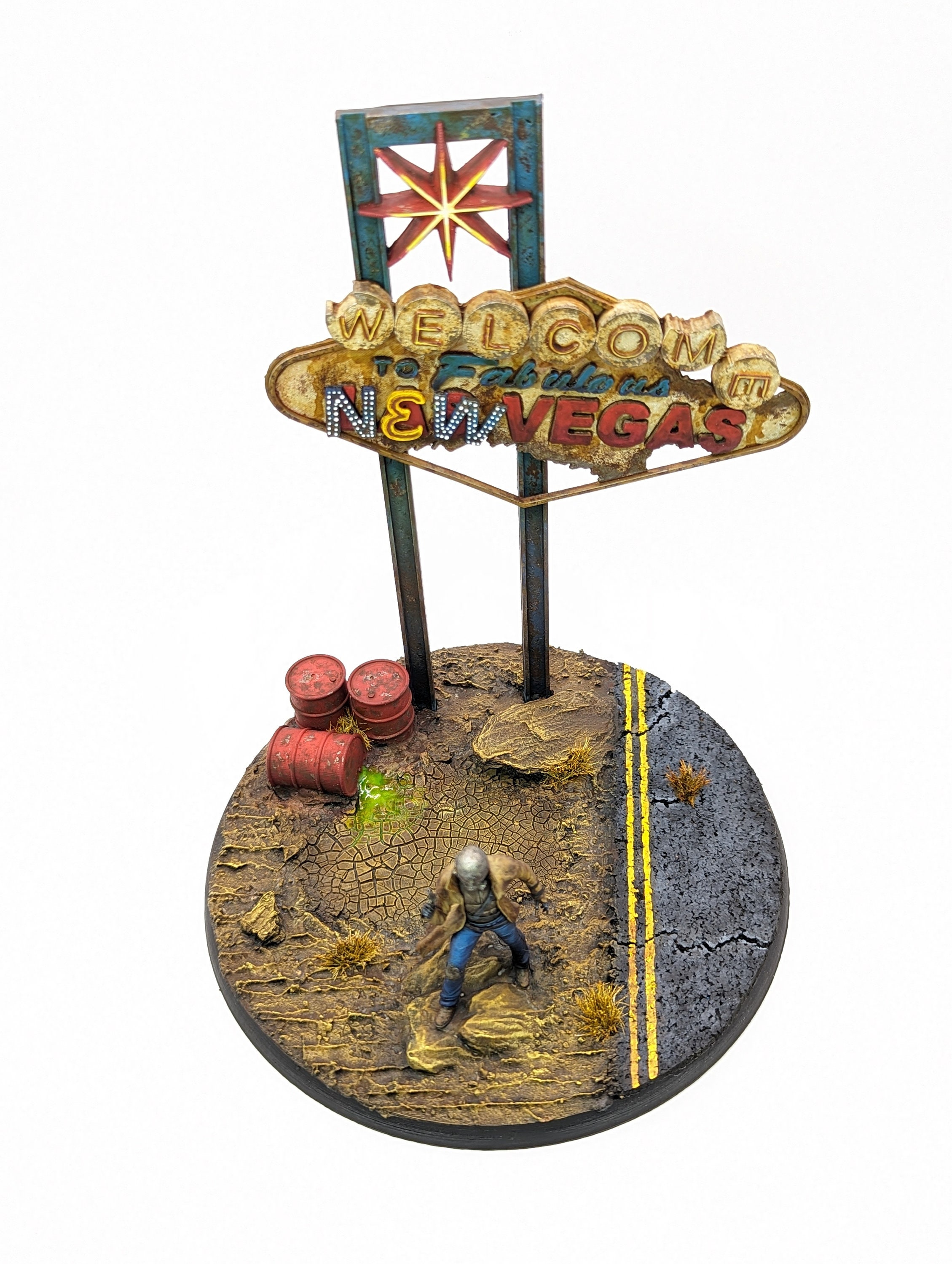 Diorama Fallout New Vegas, NCR Ranger in Front of New Vegas Sign - Etsy