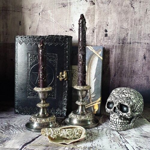 Black Cat Beeswax Spell Candle - Etsy