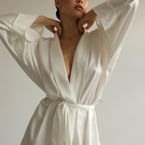 White Kimono Robe With Lace Details Bride Short Robe With Long Sleeves ...