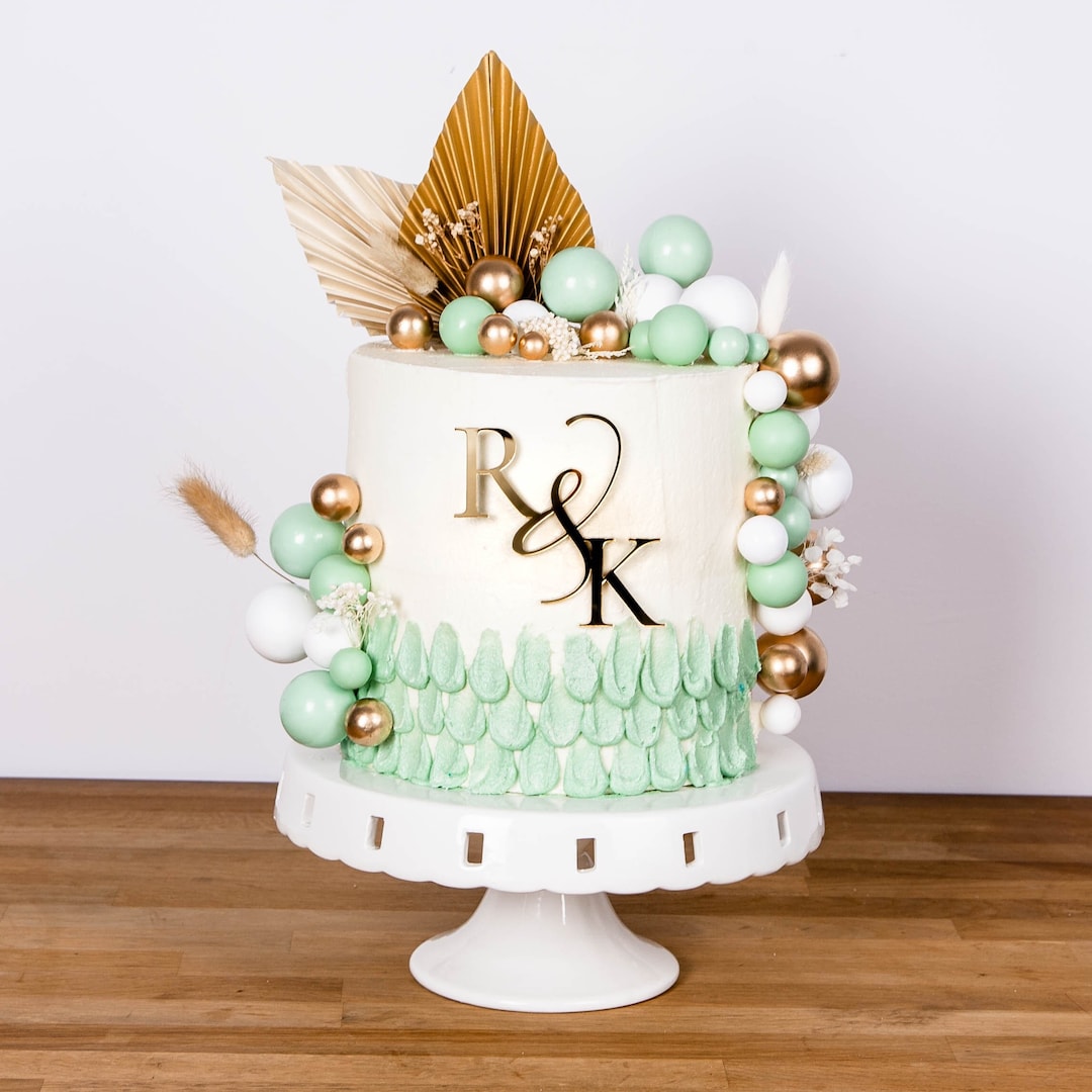 Initials Wedding Cake Charm, Monogram Cake Charm, Gold Acrylic Cake ...