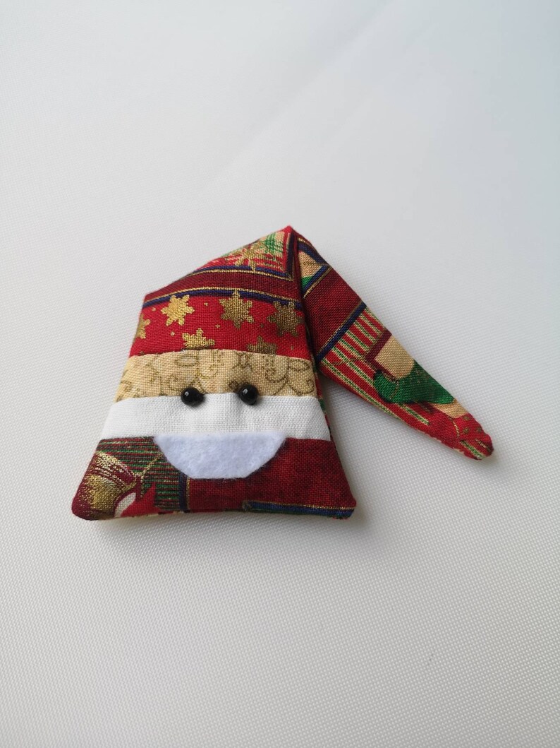 Fabric Santa Brooch / Fridge Magnet / Christmas Decoration - Etsy