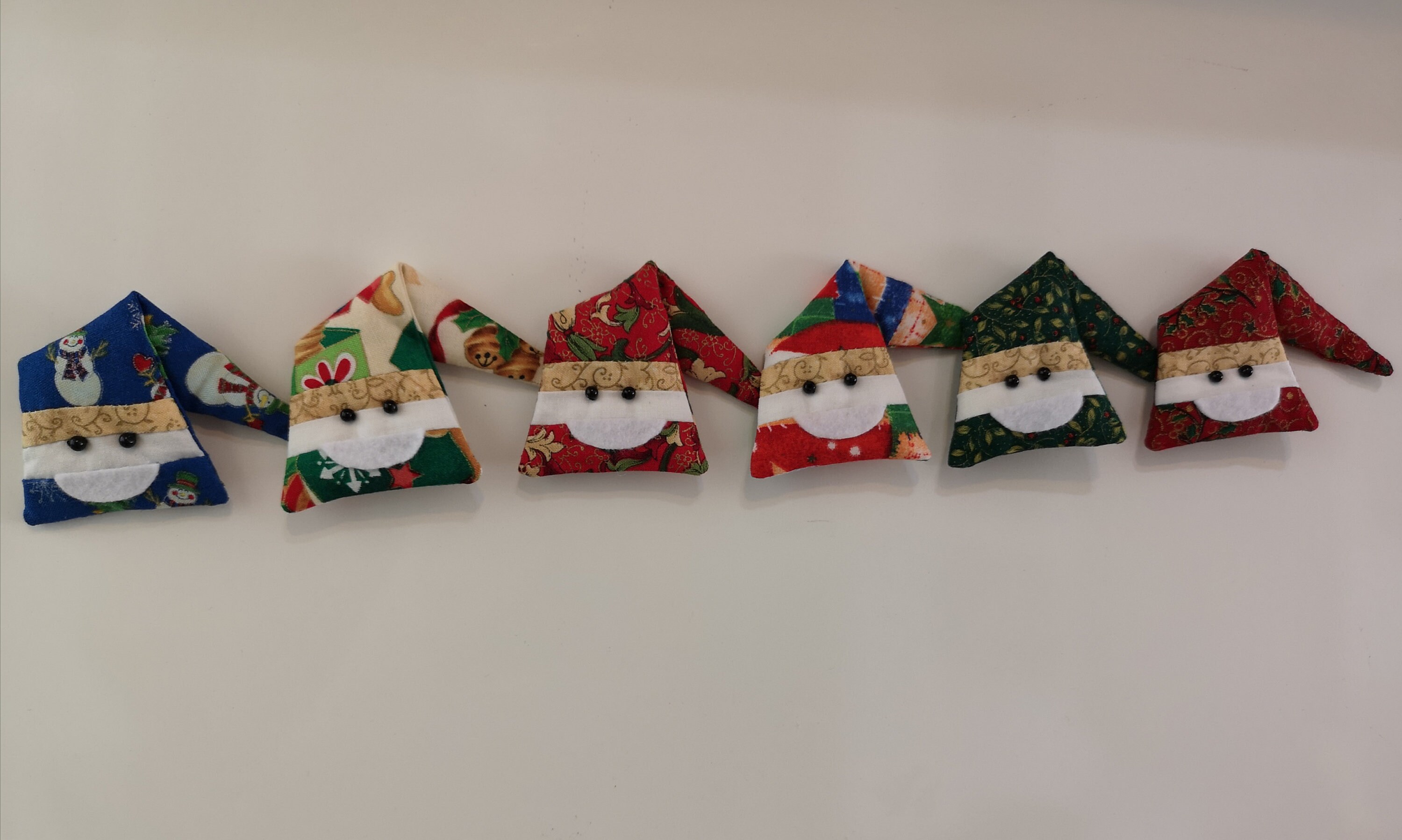 Fabric Santa Brooch / Fridge Magnet / Christmas Decoration - Etsy