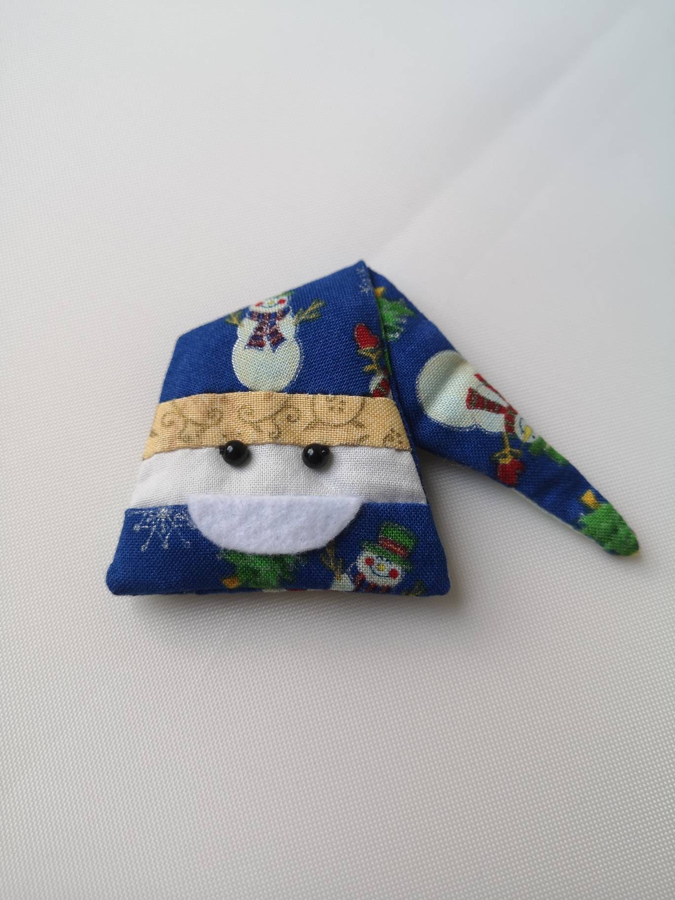 Fabric Santa Brooch / Fridge Magnet / Christmas Decoration - Etsy