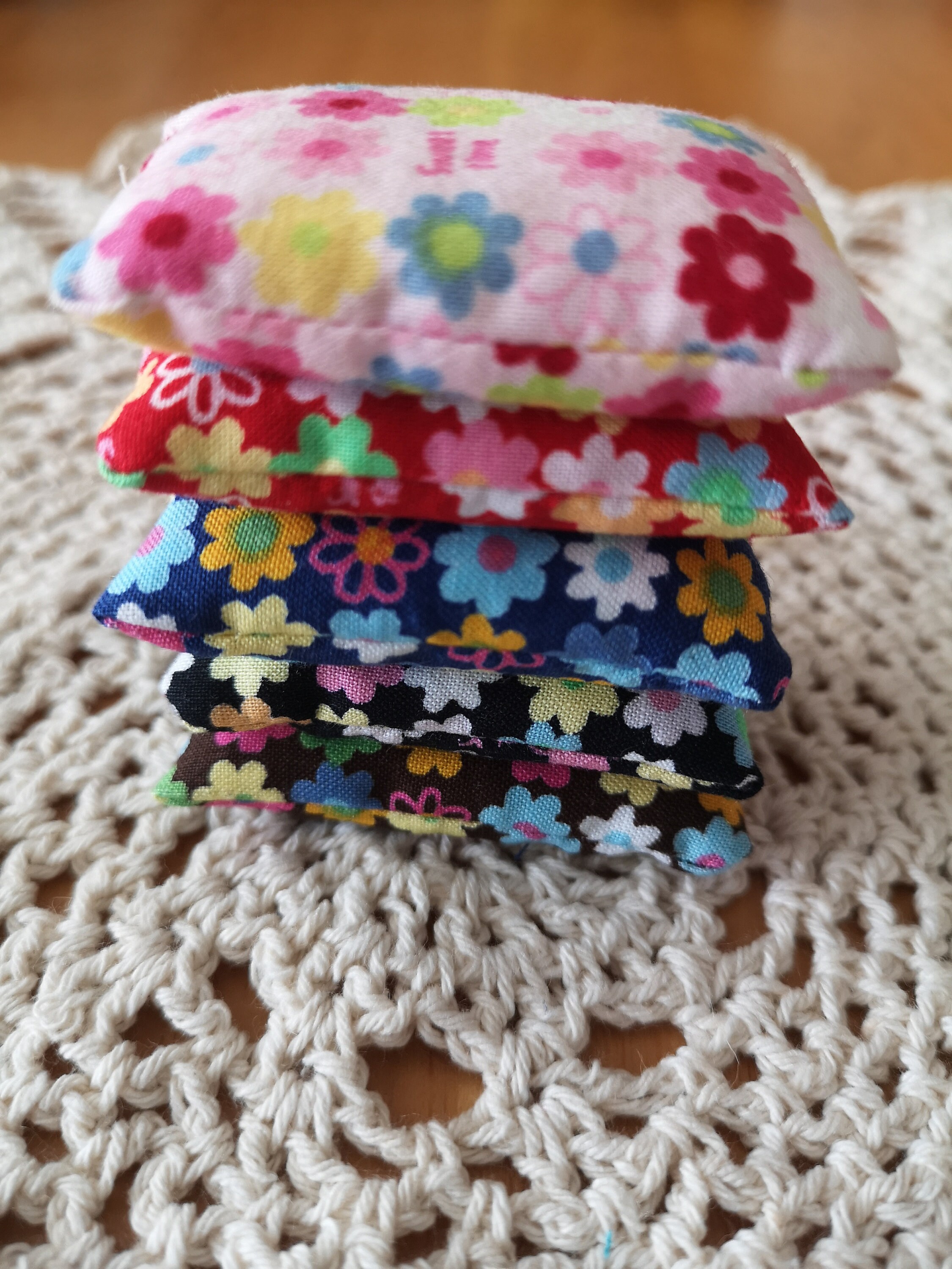 Five Stones Game, Traditional Children Game, Mini Bean Bags, Otedama - Etsy