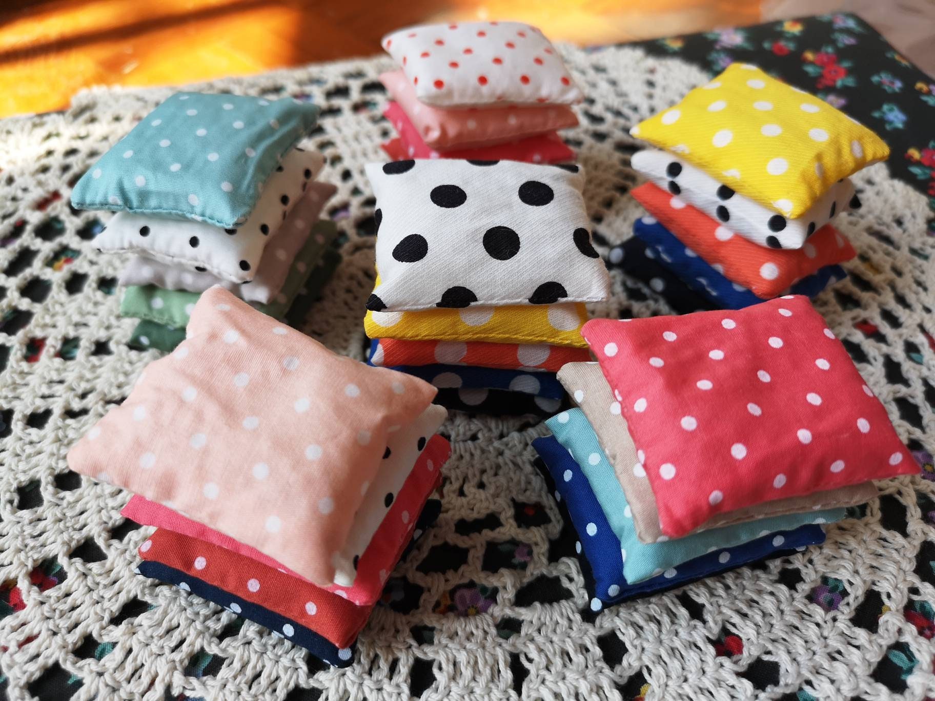 Five Stones Game, Traditional Children Game, Mini Bean Bags, Otedama - Etsy