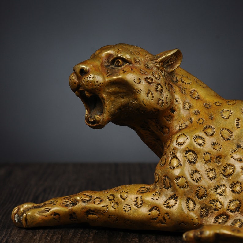 Chinese Antique Bronze Cheetah Sculpture, Sculpture Art, Animal ...