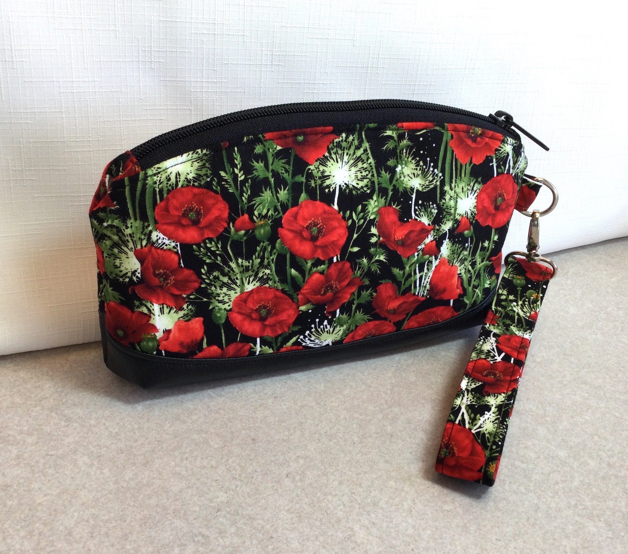 Wristlet Handbag Red Poppies on Black 10"w X 5.5” H X 2" D White Lining ...