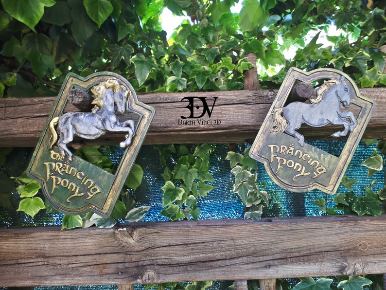 The Prancing Pony Sign Tabern Wall Art Frame Hobbit Esdla Lotr - Etsy