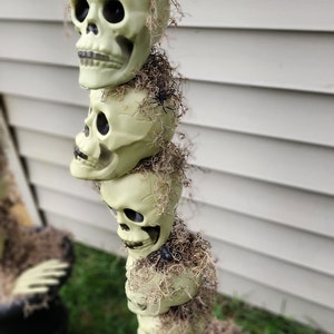 Stacked Skulls, 57in Glowing Skulls, Illuminated Skulls, Skulls for ...